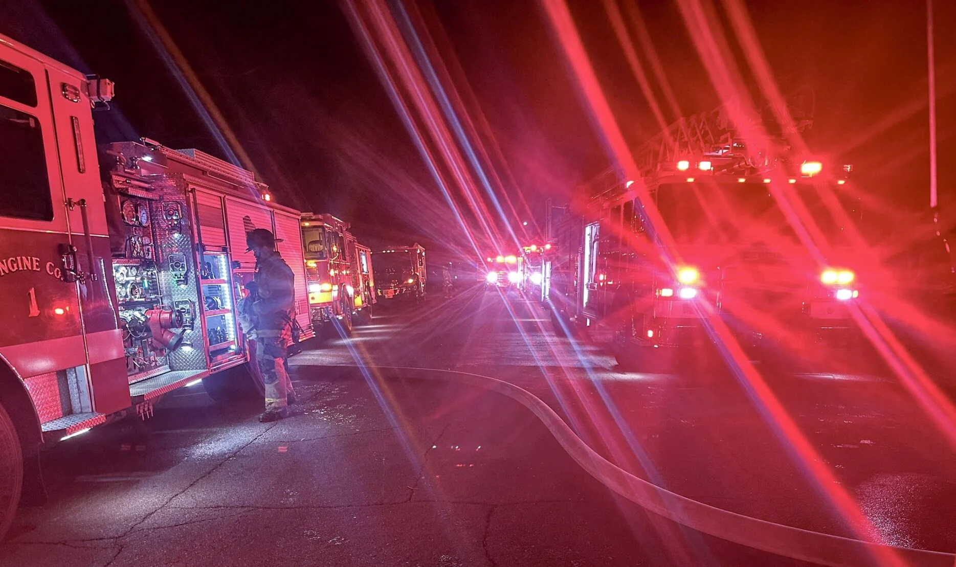 FIREFIGHTER BURNED AT CALIFORNIA FIRE | Firefighter Close Calls ...