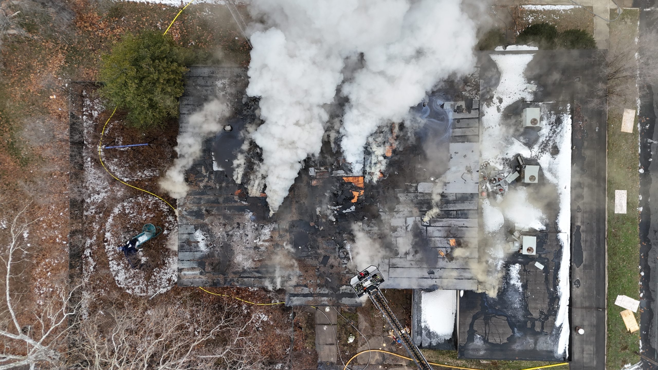 CLOSE CALL AFTER-ACTION - ABANDONED CHURCH FIRE | Firefighter Close ...