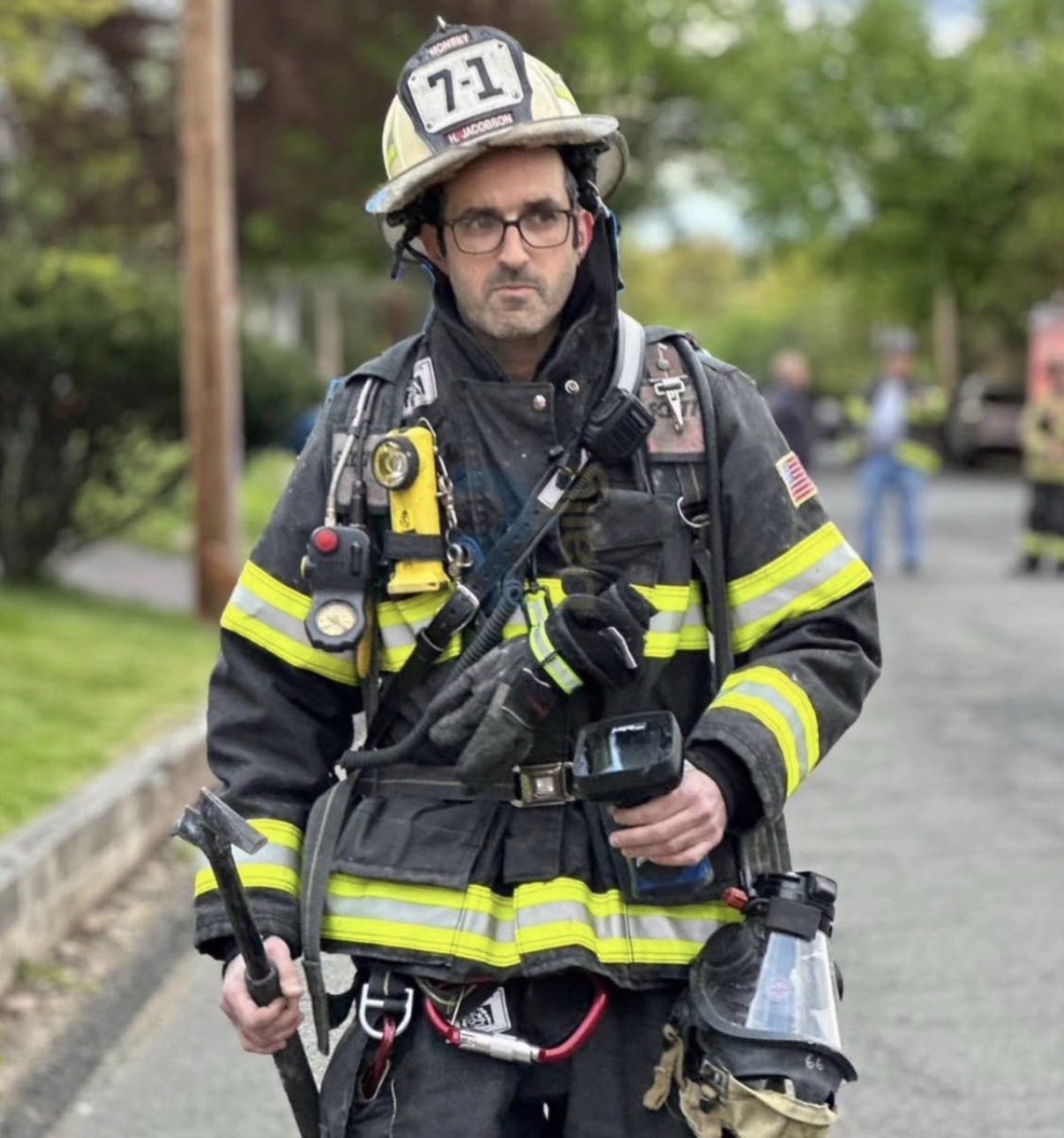 NEW YORK FIREFIGHTER - FIRE CHIEF, 46, PASSES AWAY FROM CANCER ...